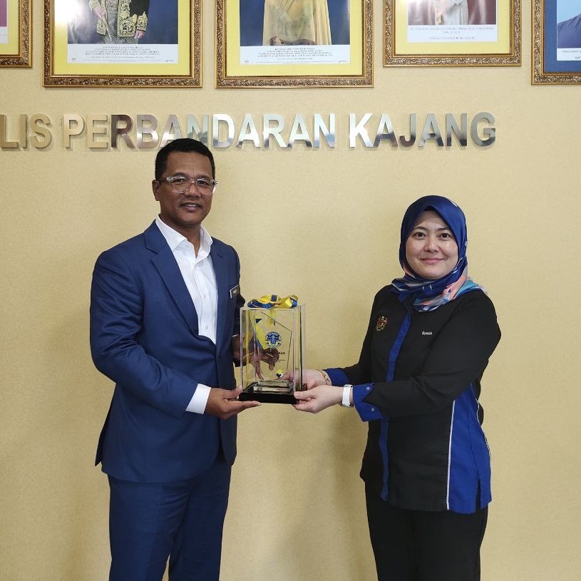 SESI KUNJUNGAN HORMAT PENGARAH BPA NEGERI SELANGOR BERTEMU YANG ...